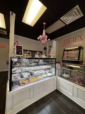 ANGIE’S CAFÉ & BAKERY - Updated November 2025 - 92 Photos & 99 Reviews ...