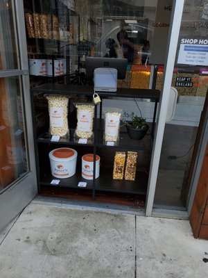 PETER’S KETTLE CORN - 417 Photos & 506 Reviews - 4139 MacArthur Blvd ...