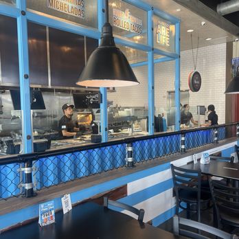BLUE BURRO BURRITOS & CANTINA - Updated August 2024 - 261 Photos & 211 ...