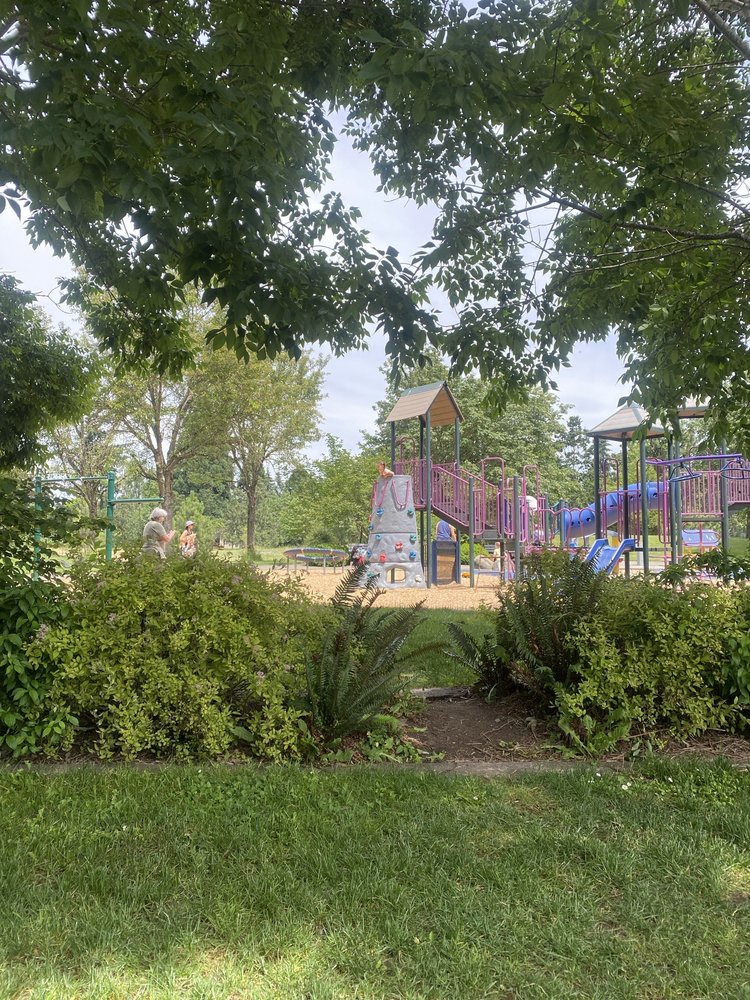 OAKMONT PARK - Updated October 2025 - Oakmont Way, Eugene, Oregon ...