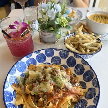 THE BLOOM LOUNGE - Updated February 2025 - 466 Photos & 218 Reviews ...