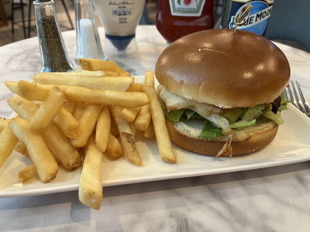 BLUE FORK KITCHEN & BAR - Updated December 2025 - 12 Photos - 4021 NW ...