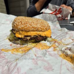 SMACKING BURGER - Updated October 2025 - 180 Photos & 77 Reviews - 51 ...