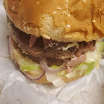 MVP’S GRILL & PATIO - 371 Photos & 509 Reviews - 5484 E Stearns St ...