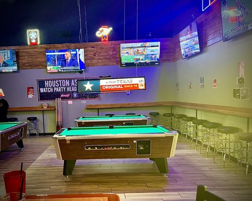 TIME OUT SPORTS BAR 5 - Updated January 2026 - 31 Photos & 20 Reviews ...