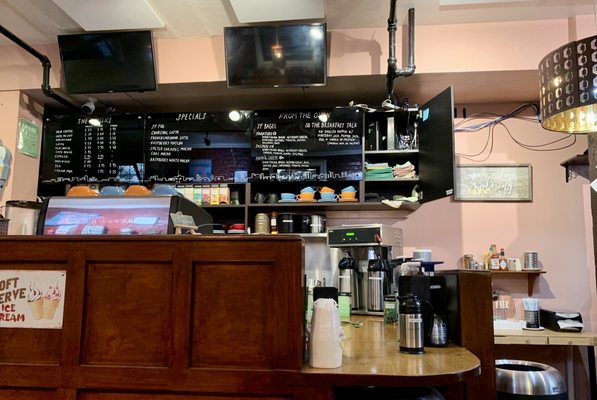 SF RINSE LAUNDROMAT & HIDEAWAY CAFE - Updated January 2025 - 98 Photos ...