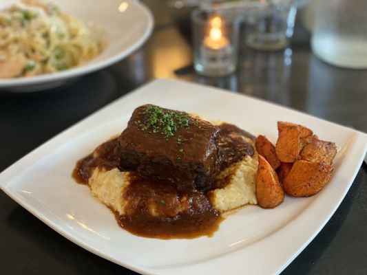 GRATA ITALIAN EATERY - 384 Photos & 204 Reviews - 186 Windsor River Rd ...