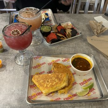 TACO ROCK - Updated January 2025 - 109 Photos & 57 Reviews - 2930 Chain ...