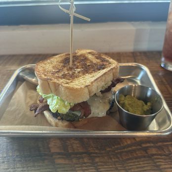 TURNSTILE COFFEE SHOP BAR AND RESTAURANT - Updated May 2025 - 162 ...