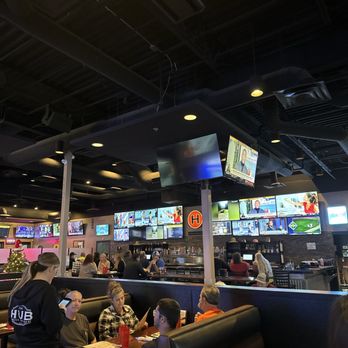 THE HUB GRILL AND BAR Updated February 2025 432 Photos 666 Reviews 1860 S Stapley Dr Mesa Arizona Sports Bars Restaurant Reviews Phone Number Yelp