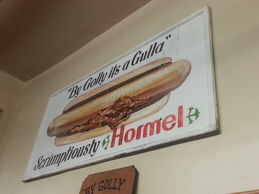 GULLA’S LUNCH - Updated August 2024 - 23 Reviews - 3073 Belmont St ...