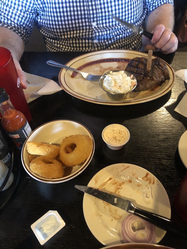 ROUND THE BEND STEAKHOUSE - 85 Photos & 110 Reviews - 30801 E Park Hwy ...