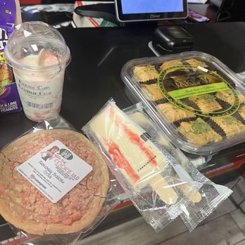 FATIMA’S GRILL - 3029 Photos & 2360 Reviews - 7840 Firestone Blvd ...