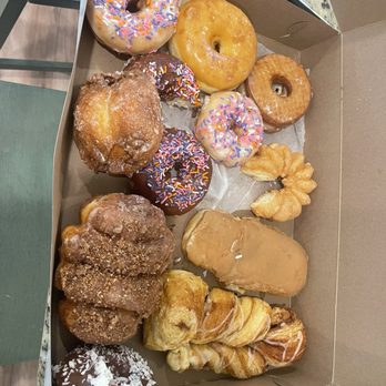 KD’S DONUTS - Updated May 2024 - Yelp