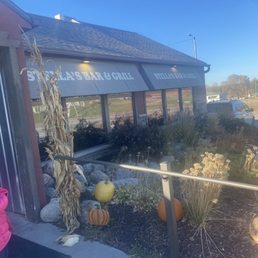 STELLA’S BAR AND GRILL - Updated January 2026 - 580 Photos & 892 ...