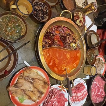 CHONGQING LAO ZAO - Updated August 2024 - 1091 Photos & 337 Reviews ...