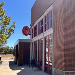 SALT FACTORY PUB - Updated December 2025 - 227 Photos & 325 Reviews ...