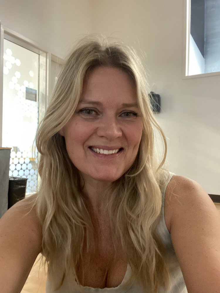 DAYNA GILVIN - Updated July 2025 - Request an Appointment - 206 ...