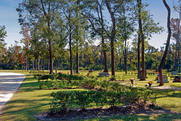 EARTHMAN RESTHAVEN FUNERAL HOME AND CEMETERY - Updated December 2025 ...