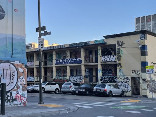 CIVIC CENTER INN - Updated September 2025 - 151 Photos & 202 Reviews ...