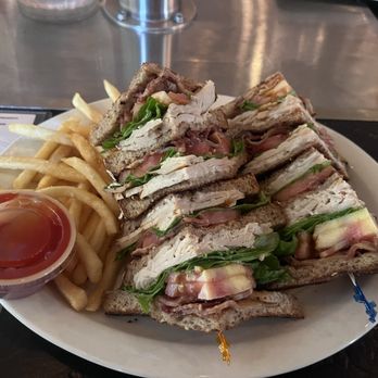 FIRESIDE RESTAURANT - Updated October 2025 - 286 Photos & 772 Reviews ...