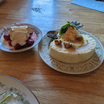 ROE - Updated January 2026 - 55 Photos & 32 Reviews - 207 Unity St ...