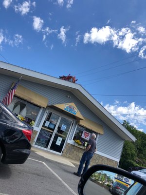 THE FISH MARKET - Updated June 2024 - 14 Photos & 27 Reviews - 1307 ...