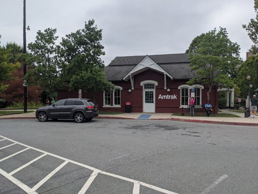 CHARLOTTESVILLE AMTRAK STATION - Updated January 2025 - 23 Photos & 11 ...