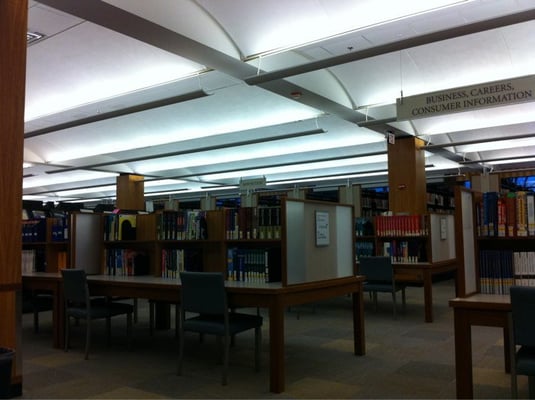 MOUNT PROSPECT PUBLIC LIBRARY - Updated March 2025 - 27 Photos & 29 ...