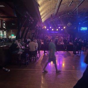 BELLY UP TAVERN - 758 Photos & 814 Reviews - 143 S Cedros Ave, Solana Beach, California - Bars ...