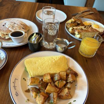 THE REFECTORY - Updated August 2025 - 190 Photos & 106 Reviews - 862 E ...