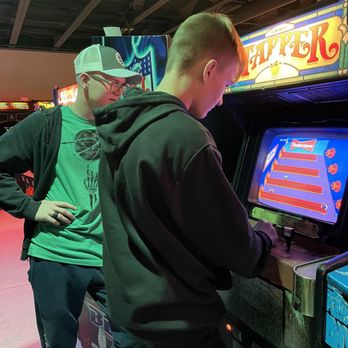 VINTAGE VAULT ARCADE - Updated October 2025 - 32 Photos - 715 Main St ...