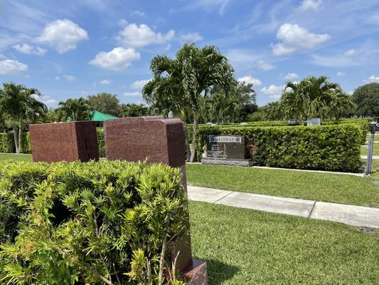 ETERNAL LIGHT MEMORIAL GARDENS - Updated December 2025 - 23 Photos & 49 ...