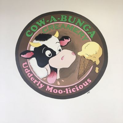 COW-A-BUNGA ICE CREAM - Updated July 2024 - 28 Photos & 27 Reviews ...