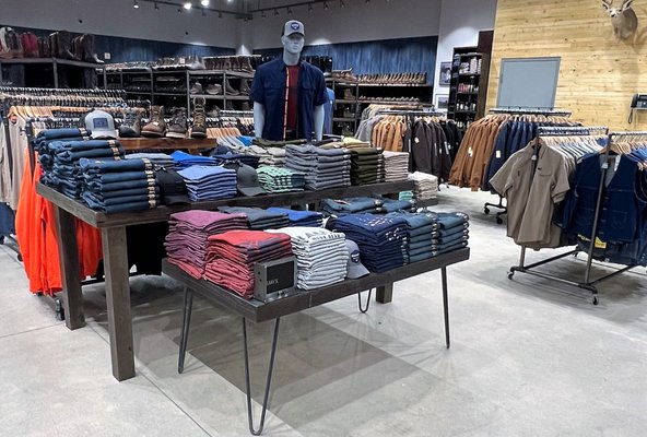 BOOT BARN - Updated March 2025 - 43 Photos - 1231 N Dupont Hwy, Dover ...