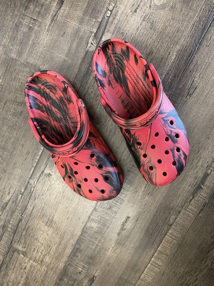 CROCS - Updated September 2025 - 36 Photos & 88 Reviews - 2132 Glendale ...