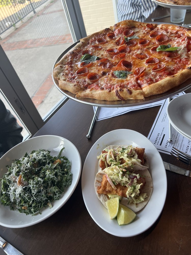 PARKSIDE HYDE PARK FOOD+DRINK - 12 Photos - 2637 Erie Ave, Cincinnati ...