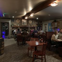 THE BURNS PUB & RESTAURANT - Updated December 2025 - 441 Photos & 627 ...