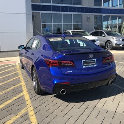 MCGRATH ACURA OF DOWNTOWN CHICAGO - 96 Photos & 297 Reviews - 1301 N ...