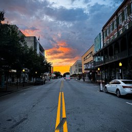 COMMON RESTAURANT - Updated October 2025 - 1851 Photos & 983 Reviews ...