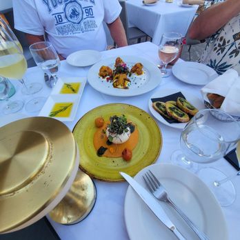 A FISH CALLED AVALON - Updated December 2025 - 1357 Photos & 950 ...