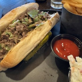 REPUBLIC GASTROPUB - Updated November 2024 - 513 Photos & 451 Reviews ...