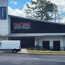HALF SHELL OYSTER HOUSE - Updated February 2026 - 191 Photos & 193 ...