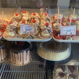 La Estrella Bakery - Takeout & Delivery - 65 Photos & 71 Reviews ...