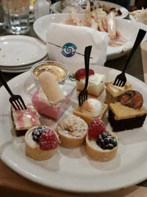 EAGLES BUFFET - Updated August 2025 - 316 Photos & 256 Reviews - 524 N ...