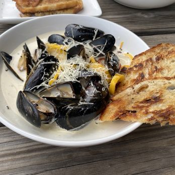 THE FICKLE PALATE - Updated August 2024 - 69 Photos & 24 Reviews - 109 ...