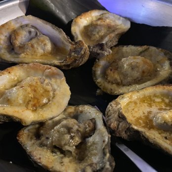 KELLY’S HALF SHELL PUB - Updated November 2025 - 310 Photos & 329 ...