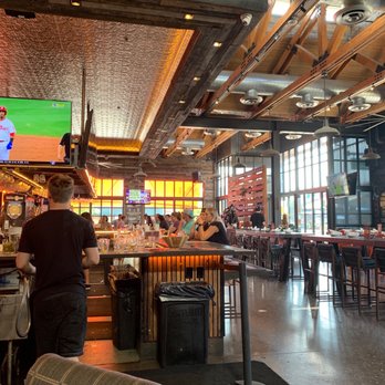 DIERKS BENTLEY’S WHISKEY ROW GILBERT - Updated June 2025 - 817 Photos ...