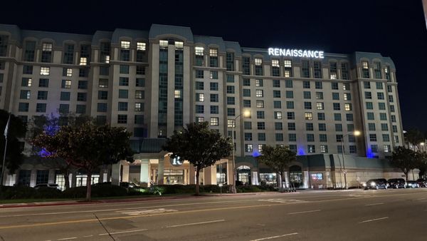 RENAISSANCE LOS ANGELES AIRPORT HOTEL - Updated January 2025 - 657 ...
