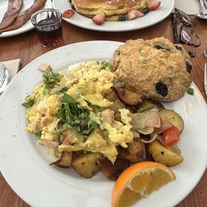 SAM’S LOG CABIN - 595 Photos & 754 Reviews - Restaurants near Albany ...